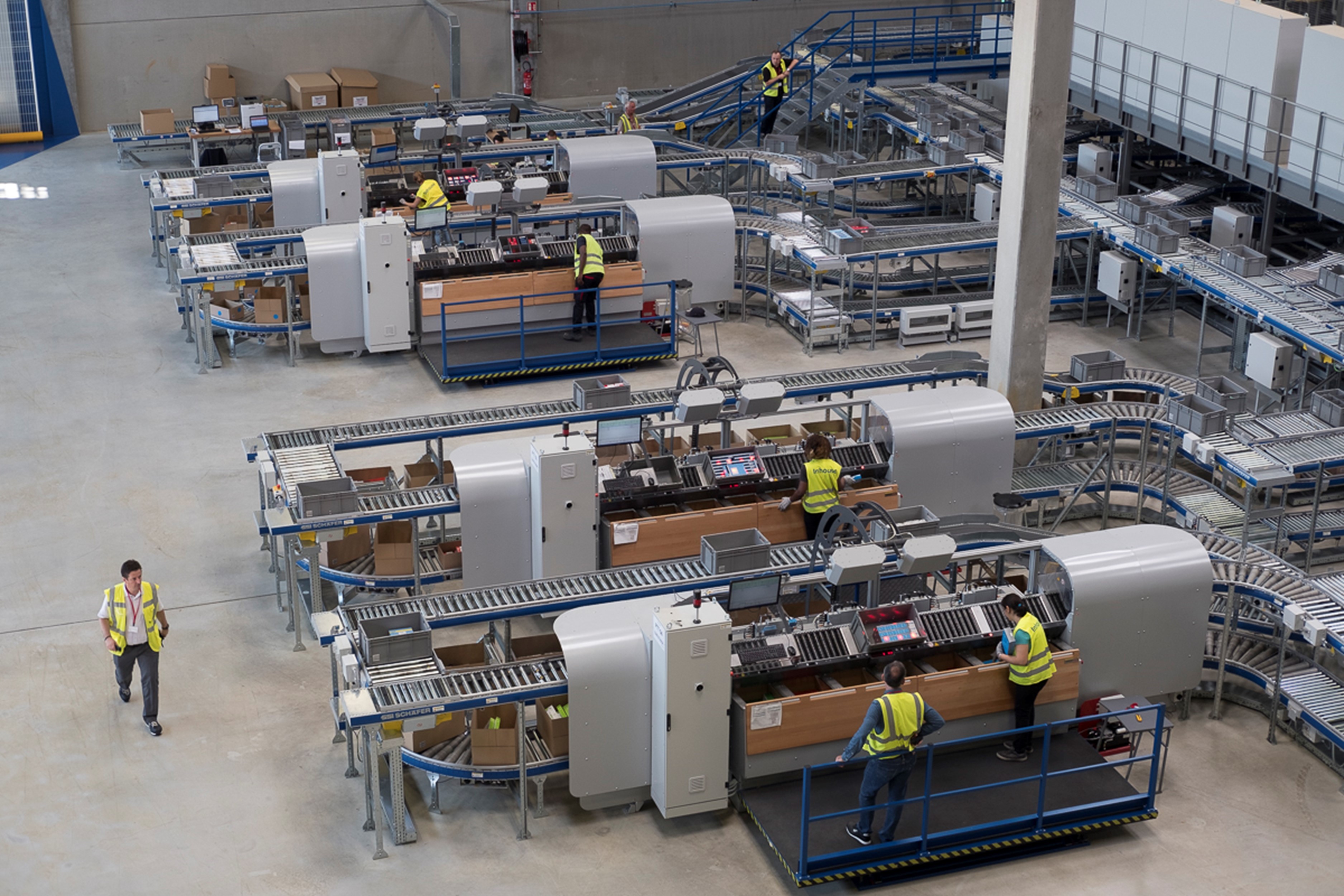 D'Ieteren Group - Our businesses: Parts Holding Europe (PHE) | D ...